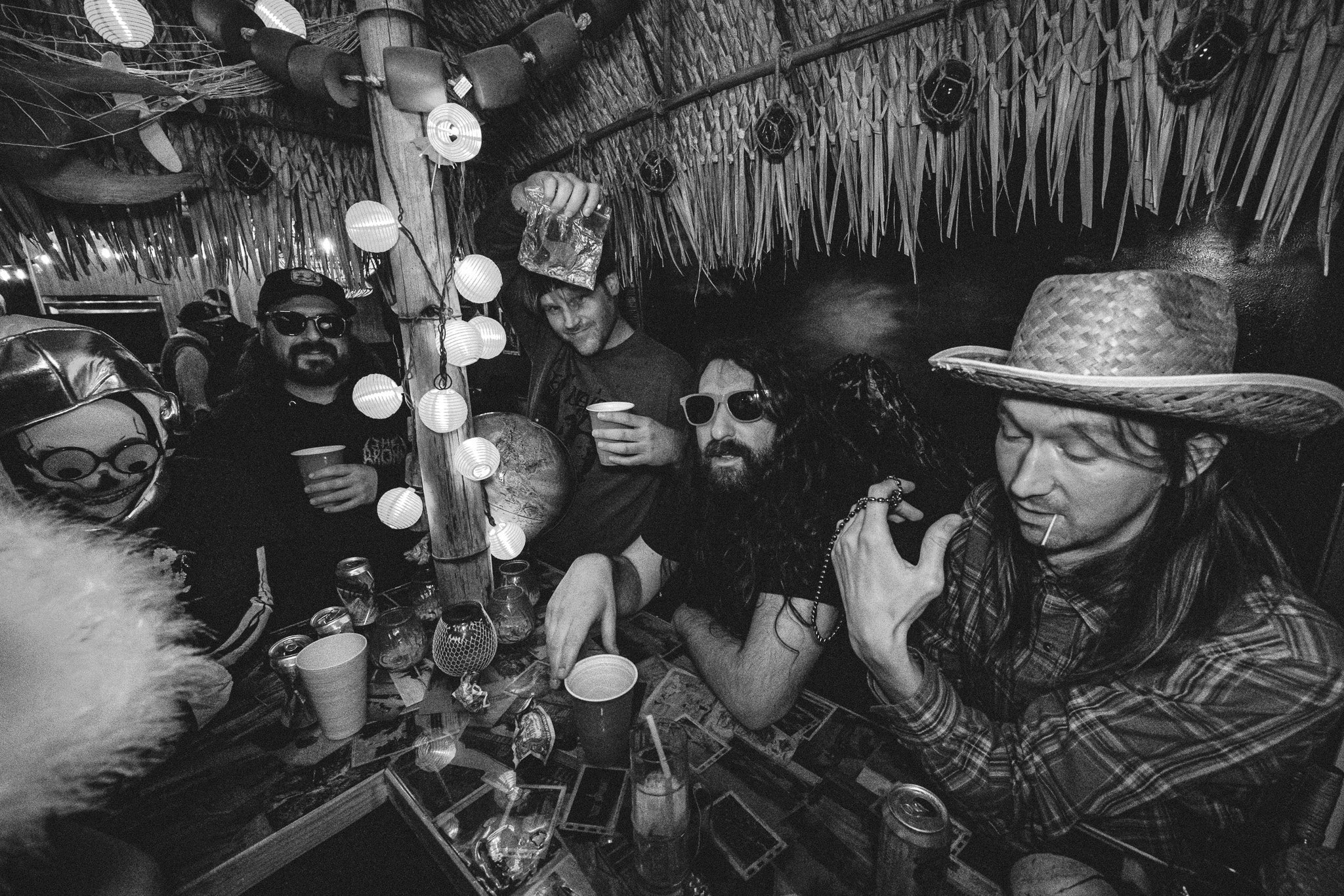 Dead Bars – Anxious and Angry
